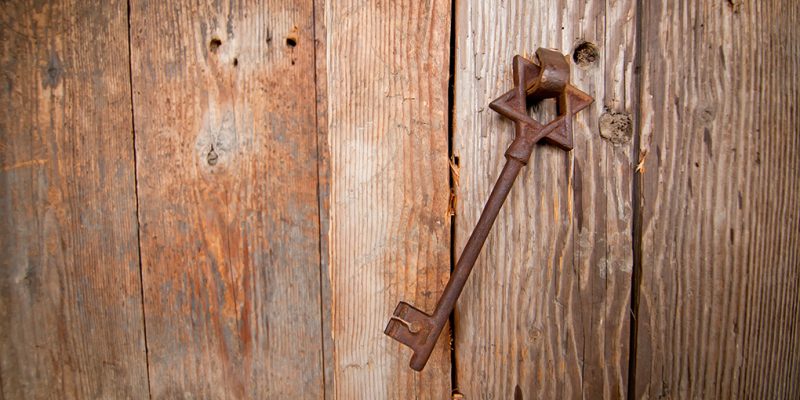 What qualifies as a Jewish Heritage tour